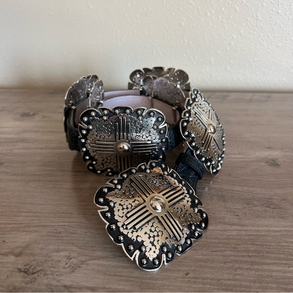 Angel Ranch | Accessories | Angel Ranch Concho Belt Womens M Square ...